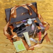 Le calendrier de l'Avent Huda Beauty 2022 (info et contenu) - Vanilla ...